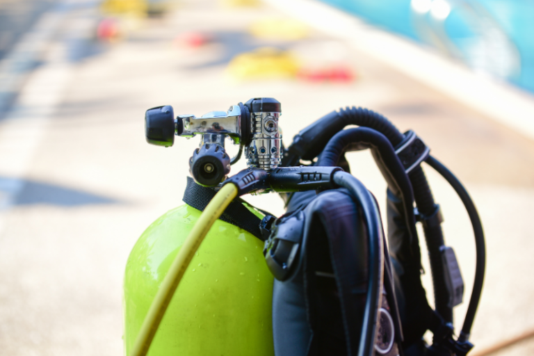 What Is an Aqualung & How Does It Work? - Merina Shik